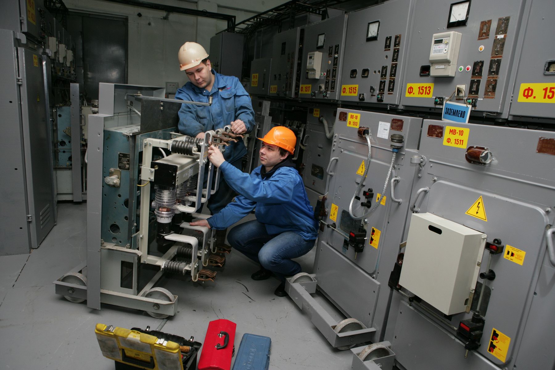 Repair of electrical equipment on Board - МРС ГРУПП